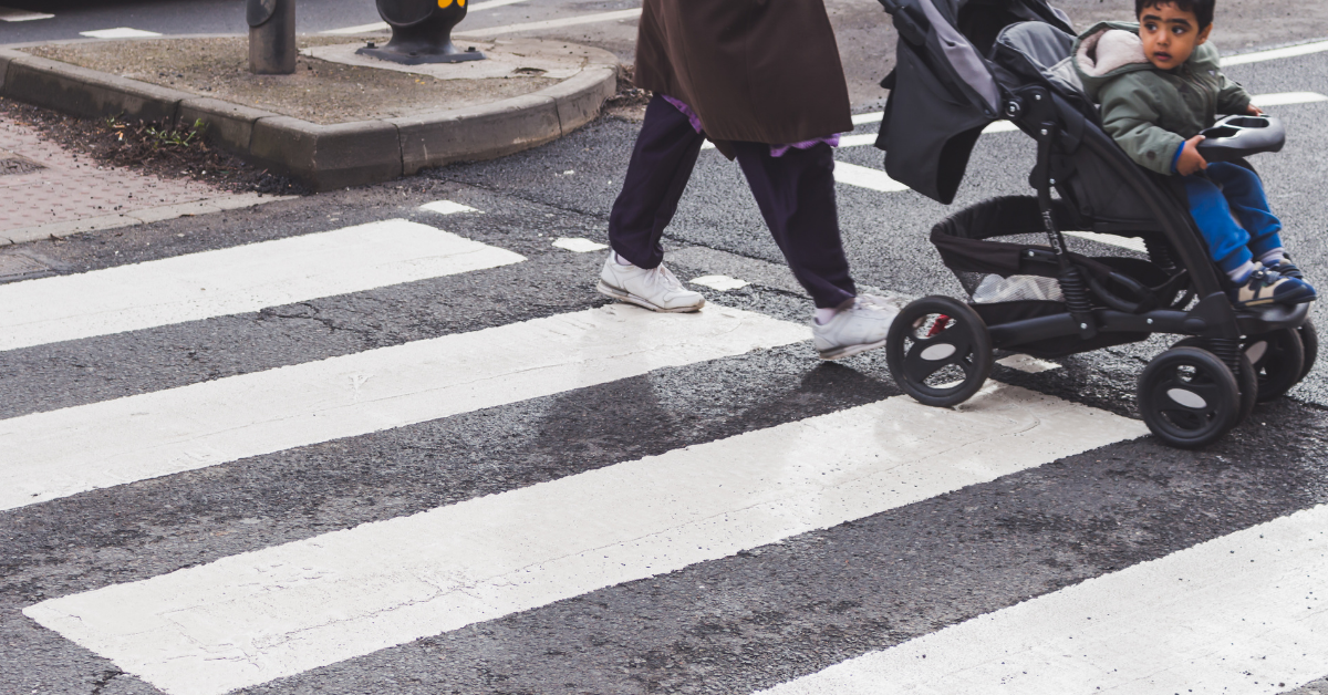 Crosswalk Do’s and Don’ts for Motorists